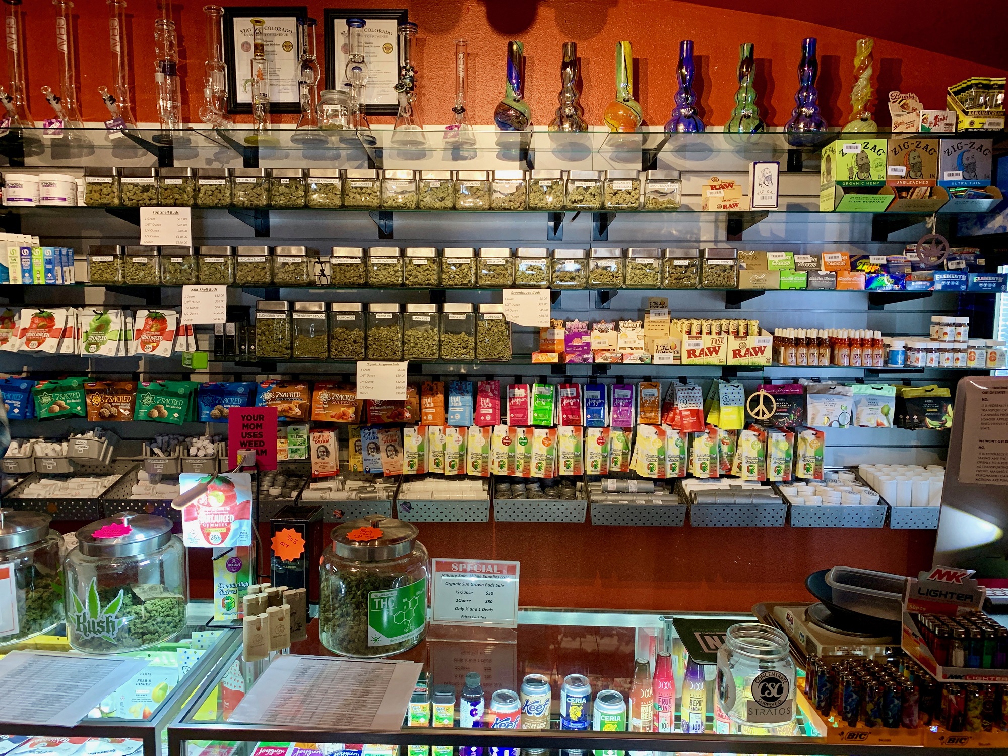 Order the Best Sativa Strains | High Country Healing Alma